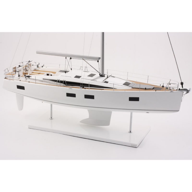 Sailboats models - Jeanneau services & accessories