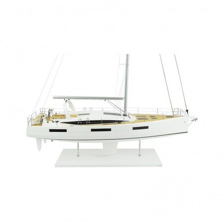 Sailboats models - Jeanneau services & accessories