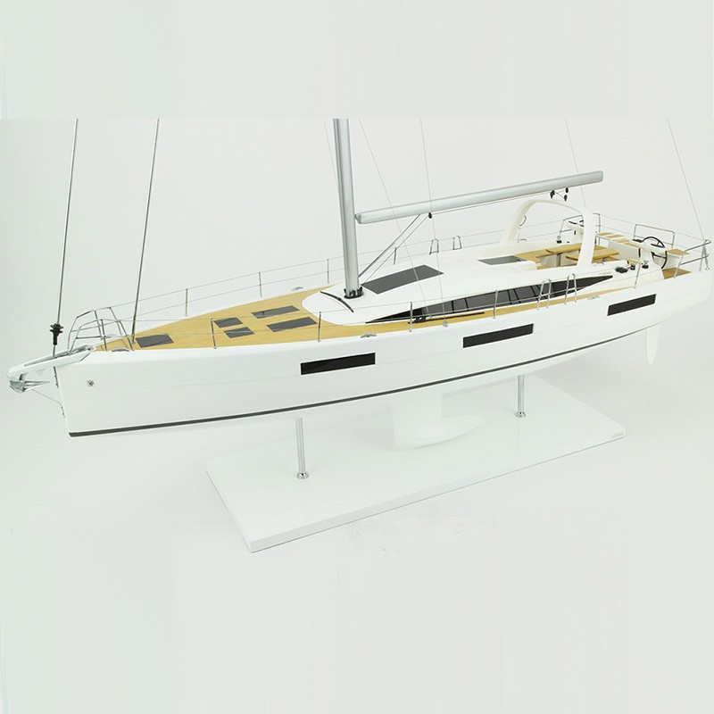 Sailboats models - Jeanneau services & accessories