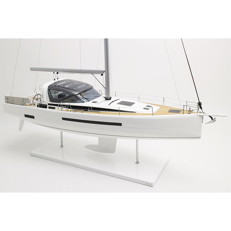 Jeanneau Yachts 55 Sailboat model - Jeanneau services & accessories